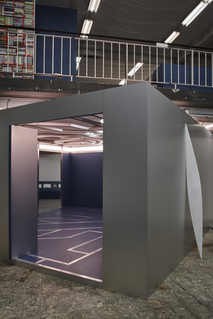 The Corner Show at Extra City – Art Viewer