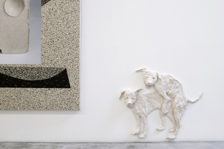 Aline Bouvy at Albert Baronian – Art Viewer