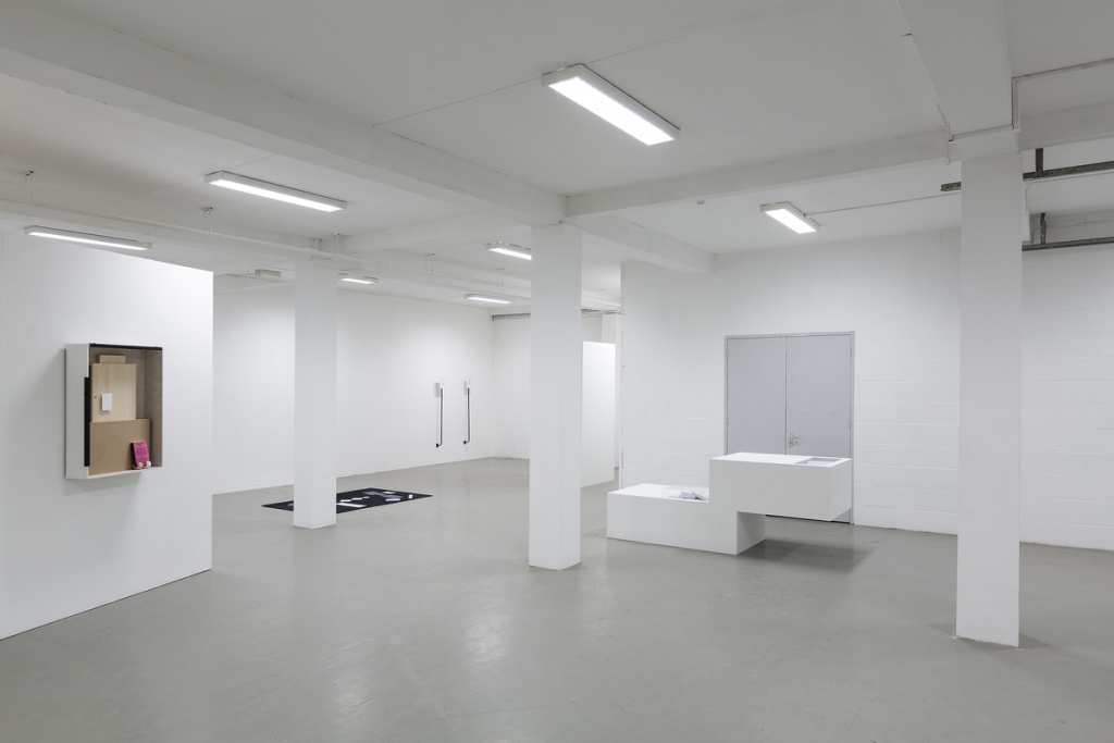 Tim Hollander at P/////AKT – Art Viewer