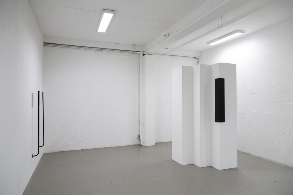 Tim Hollander at P/////AKT – Art Viewer