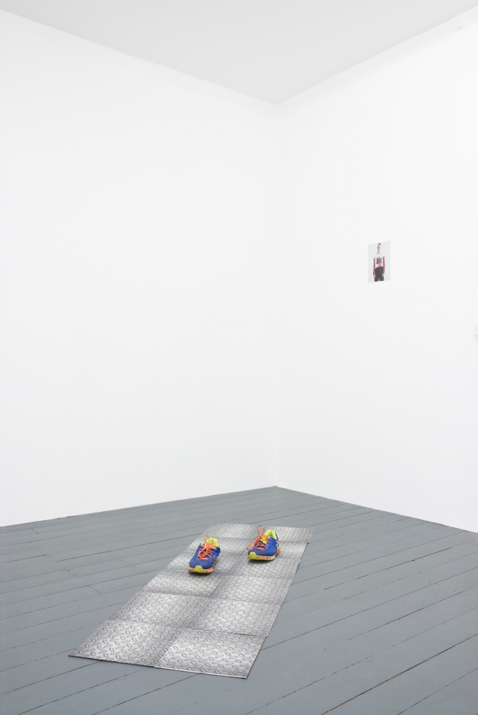 Steven Warwick at EXILE – Art Viewer