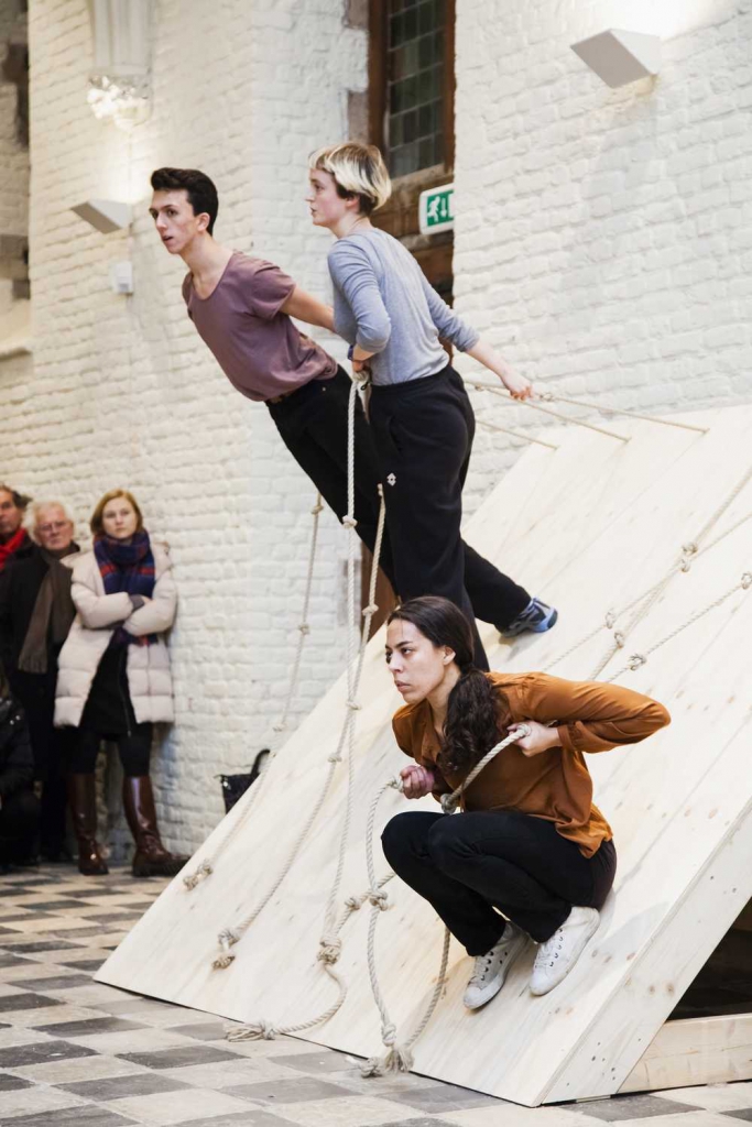 Simone Forti at Vleeshal – Art Viewer