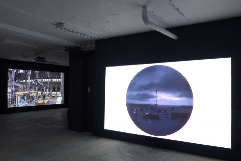 Silent Light at Dürst Britt & Mayhew – Art Viewer