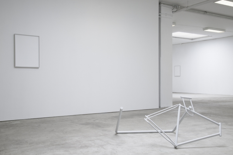 Alex Farrar at Dürst Britt & Mayhew – Art Viewer