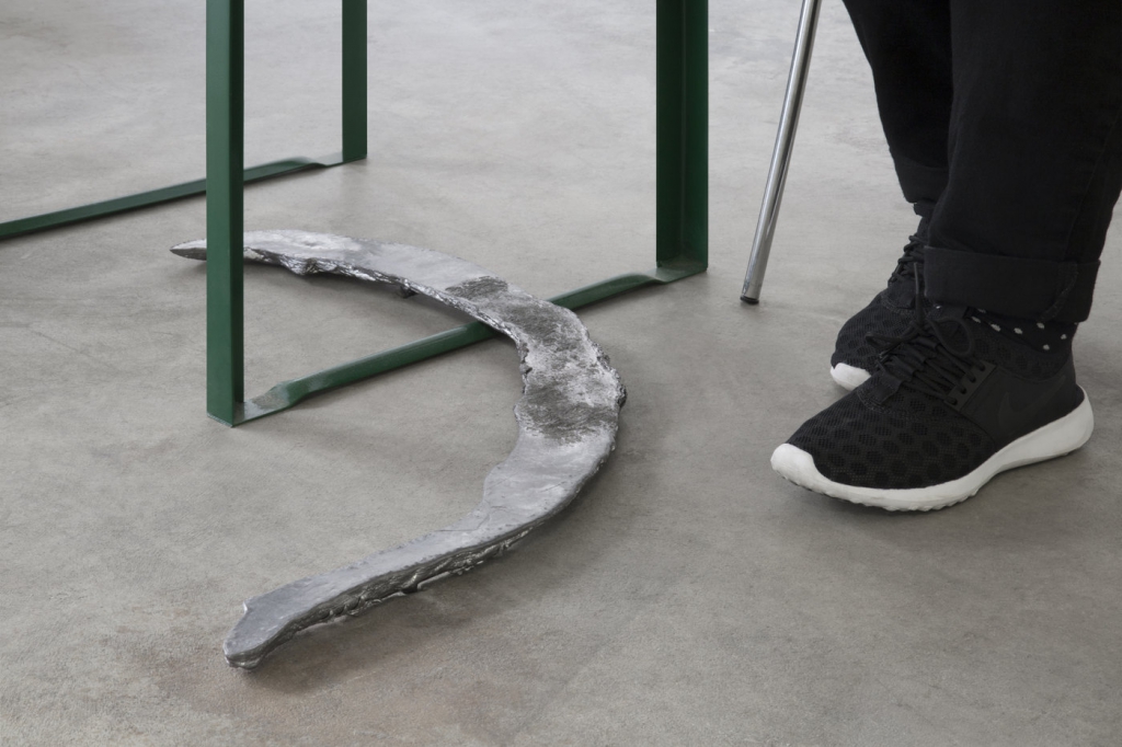 Alex Farrar at Dürst Britt & Mayhew – Art Viewer