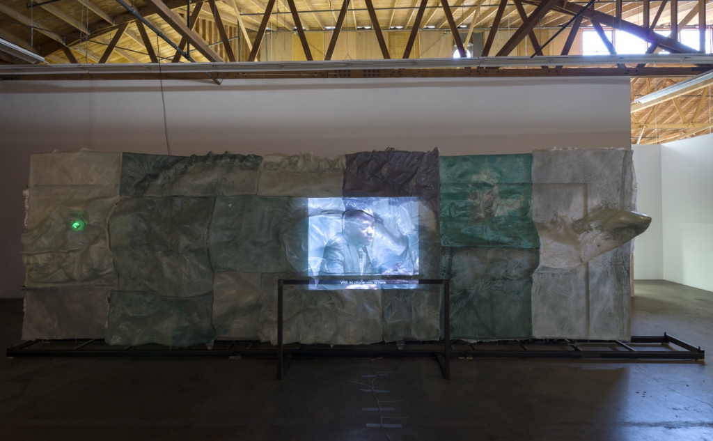 Neïl Beloufa at François Ghebaly – Art Viewer