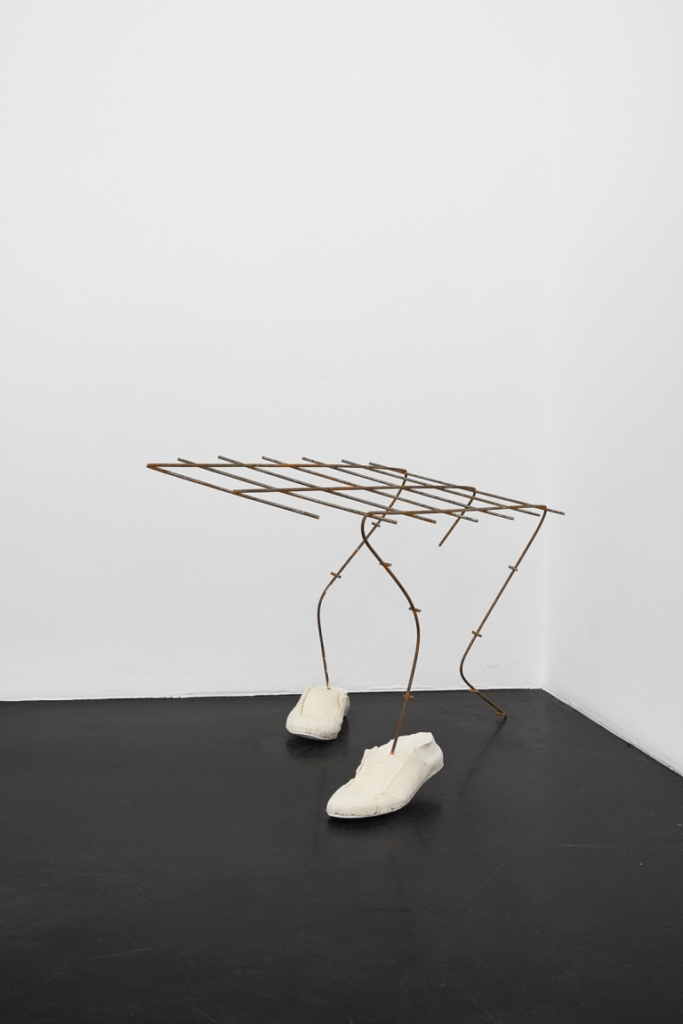 George Rippon at Markus Lüttgen – Art Viewer