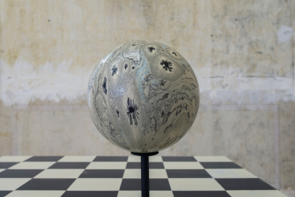 Sarah Ortmeyer at Dvir Gallery – Art Viewer