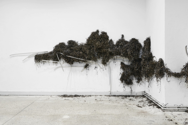 Violet Dennison at Jan Kaps – Art Viewer