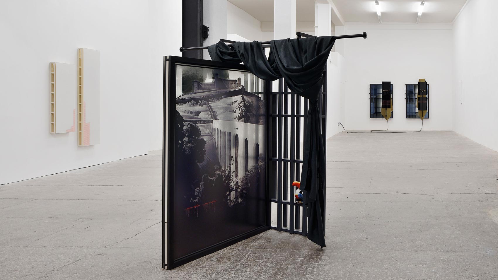 James Beckett at T293 – Art Viewer
