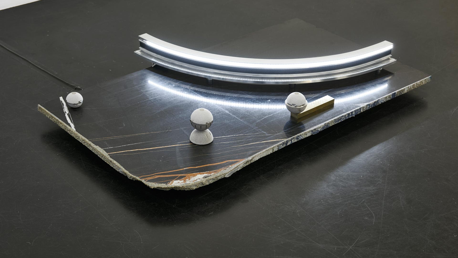 David Jablonowski at Markus Lüttgen – Art Viewer