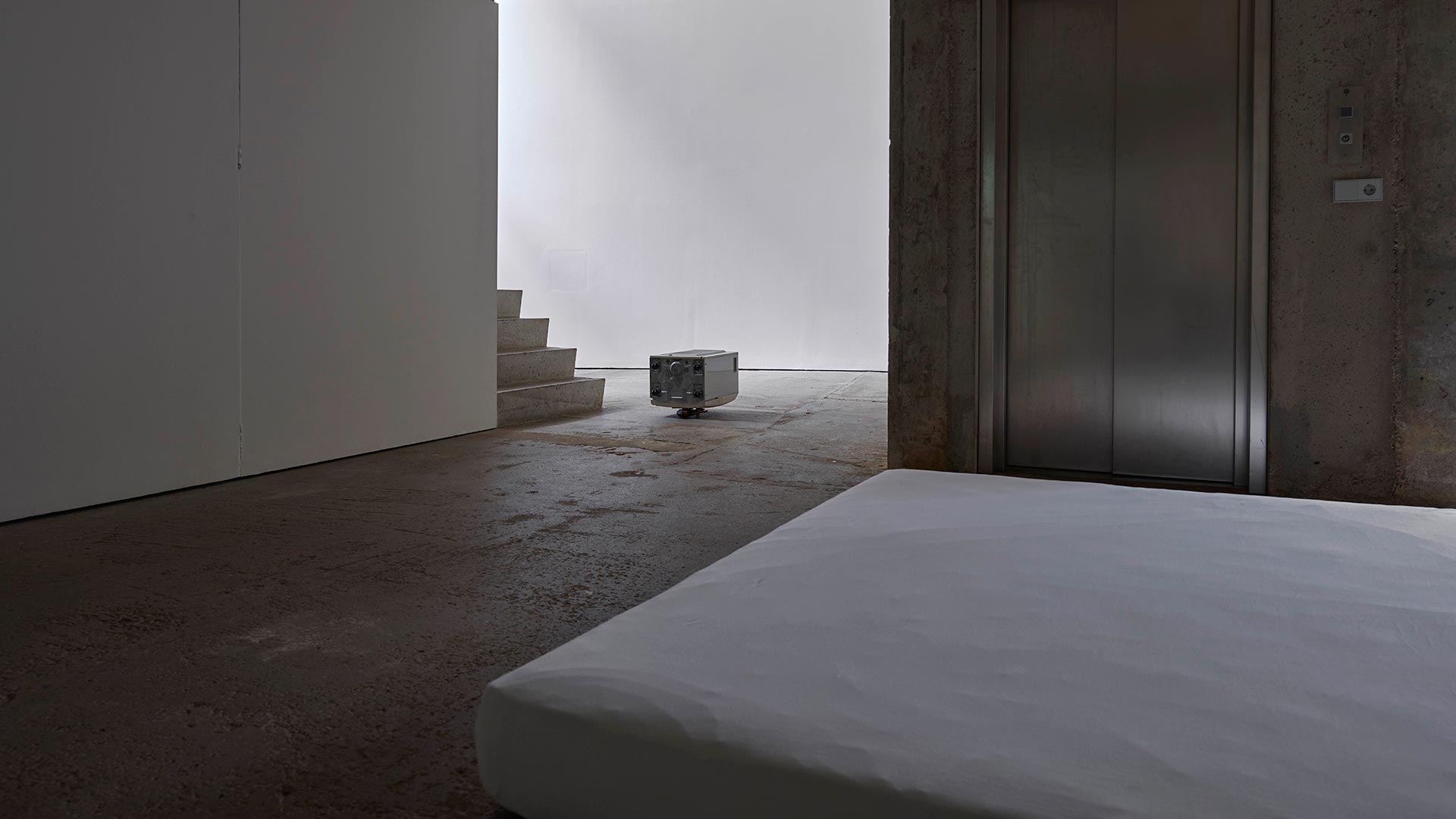 Michael E. Smith at KOW – Art Viewer