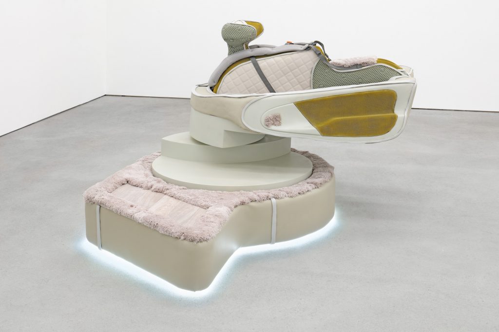 Anna Uddenberg at Kraupa-Tuskany Zeidler – Art Viewer
