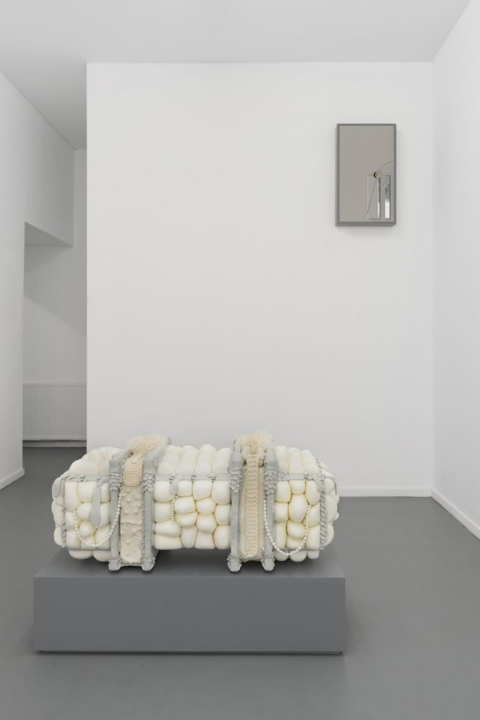 YES! at CINNNAMON – Art Viewer