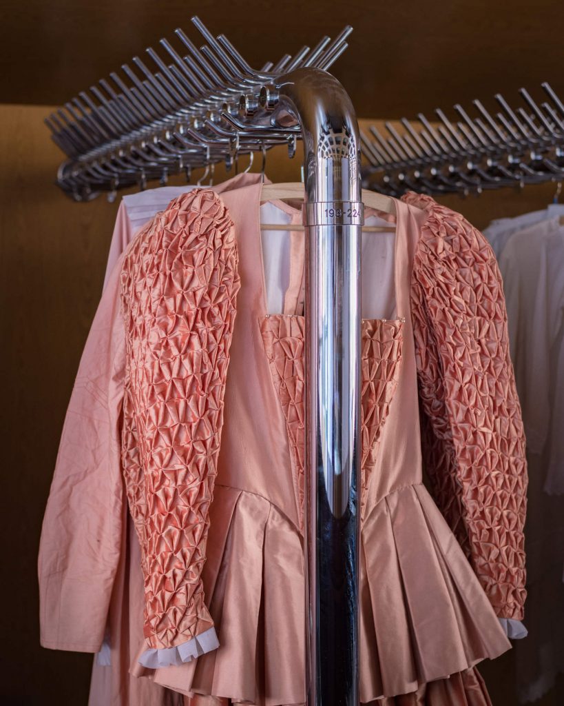 Klára Hosnedlová at National Theatre Prague – Art Viewer