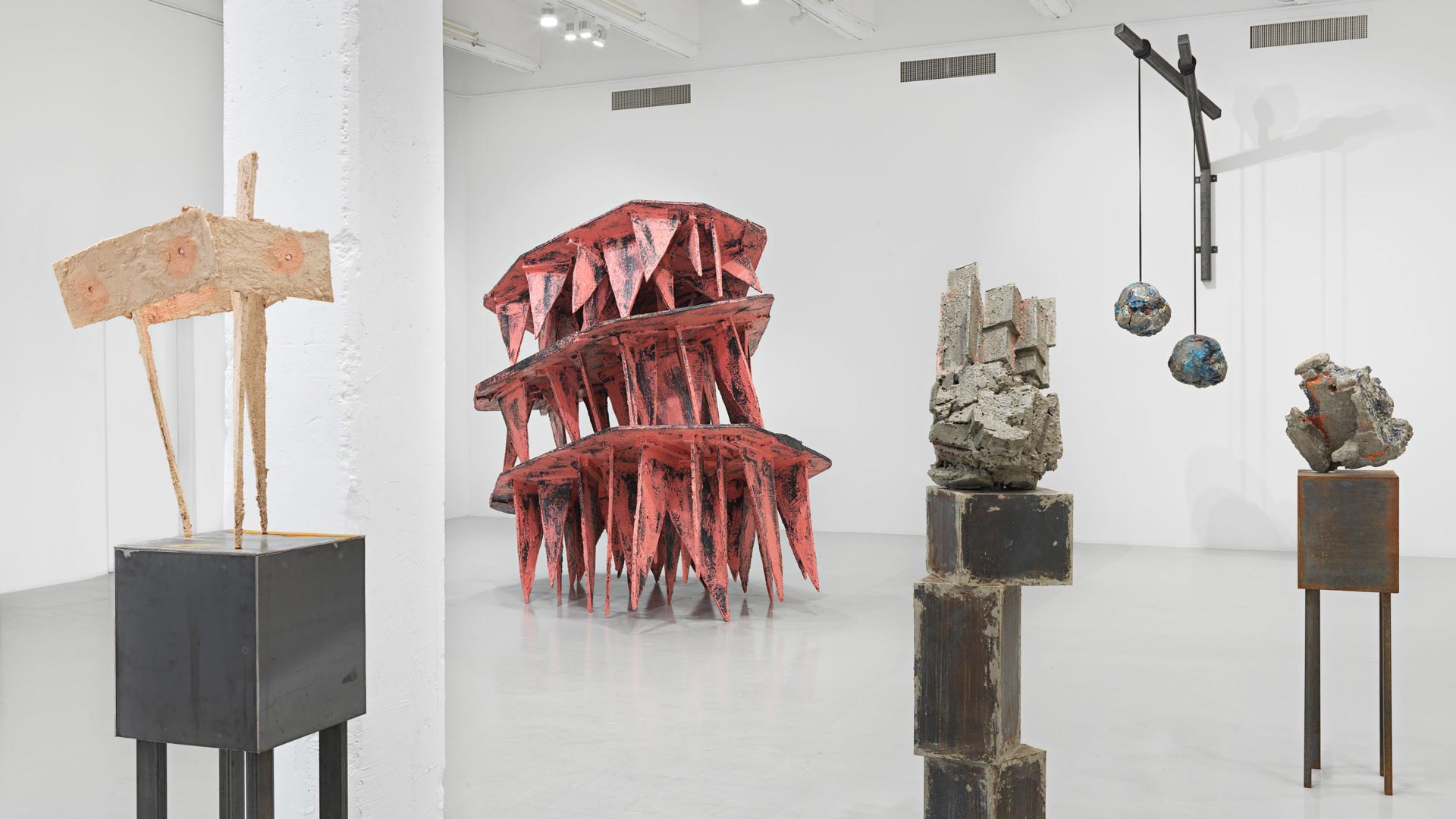 Phyllida Barlow at Hauser & Wirth – Art Viewer