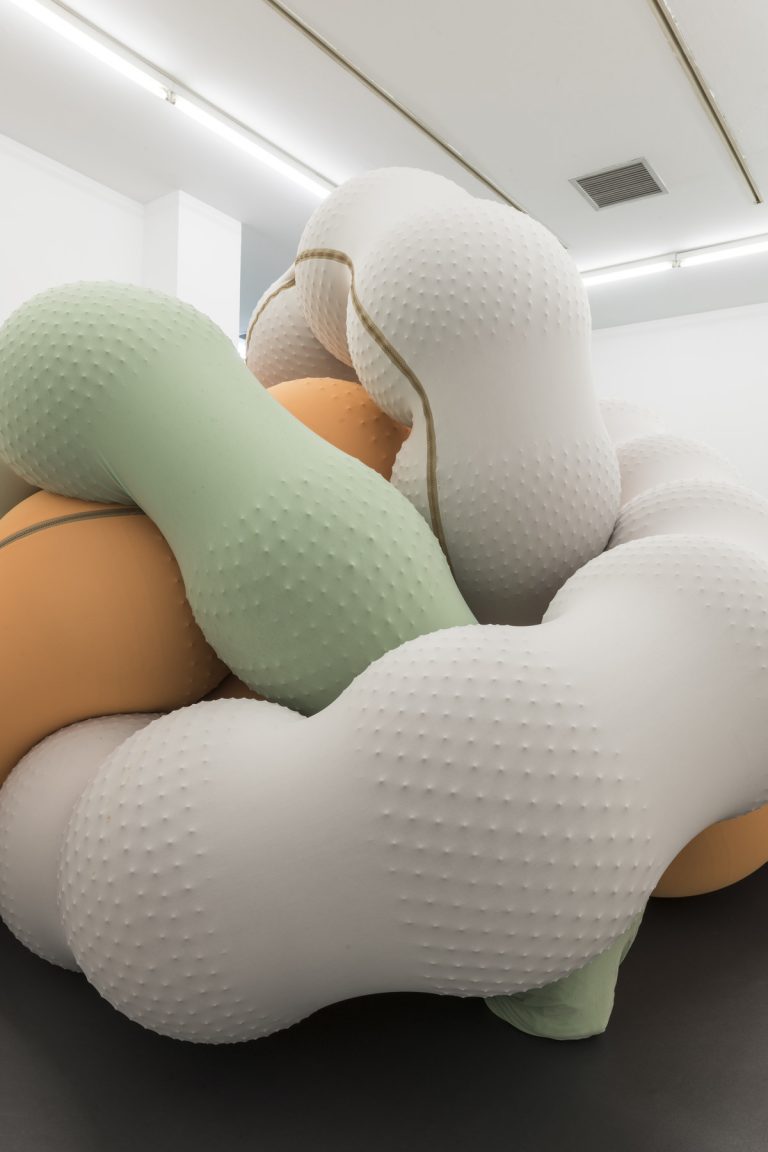 Eva Fábregas at garcía | galería – Art Viewer