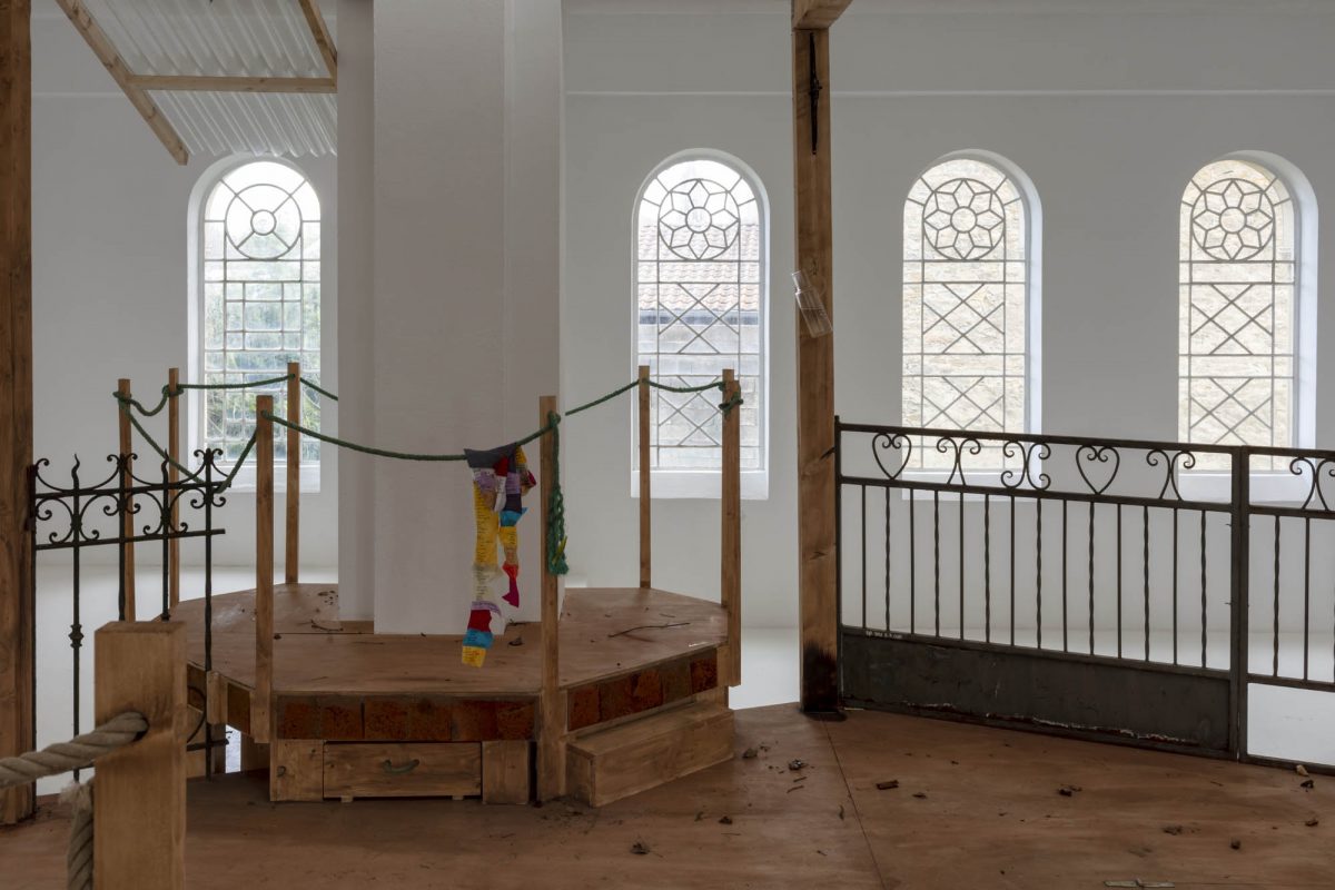 Emily Jones at Centre d’art contemporain-la synagogue de Delme – Art Viewer