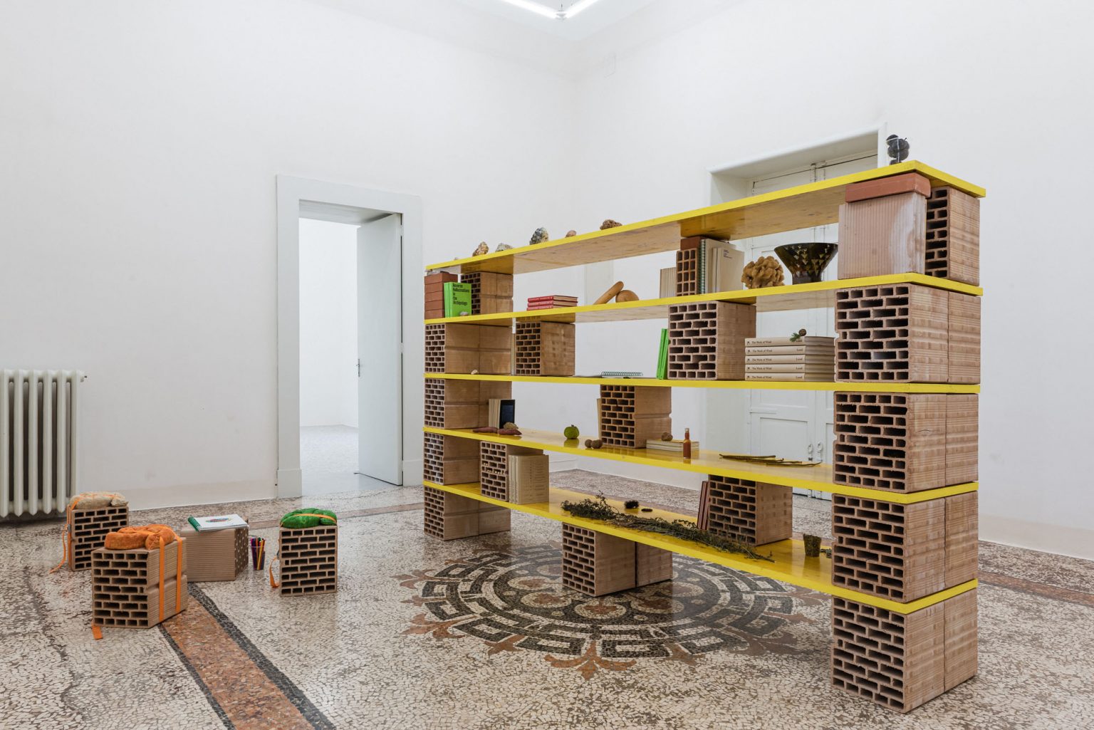 Nina Canell, Robin Watkins and K. Verlag at Progetto – Art Viewer