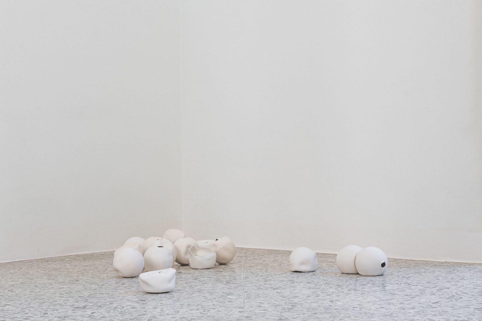 Nina Canell, Robin Watkins and K. Verlag at Progetto – Art Viewer