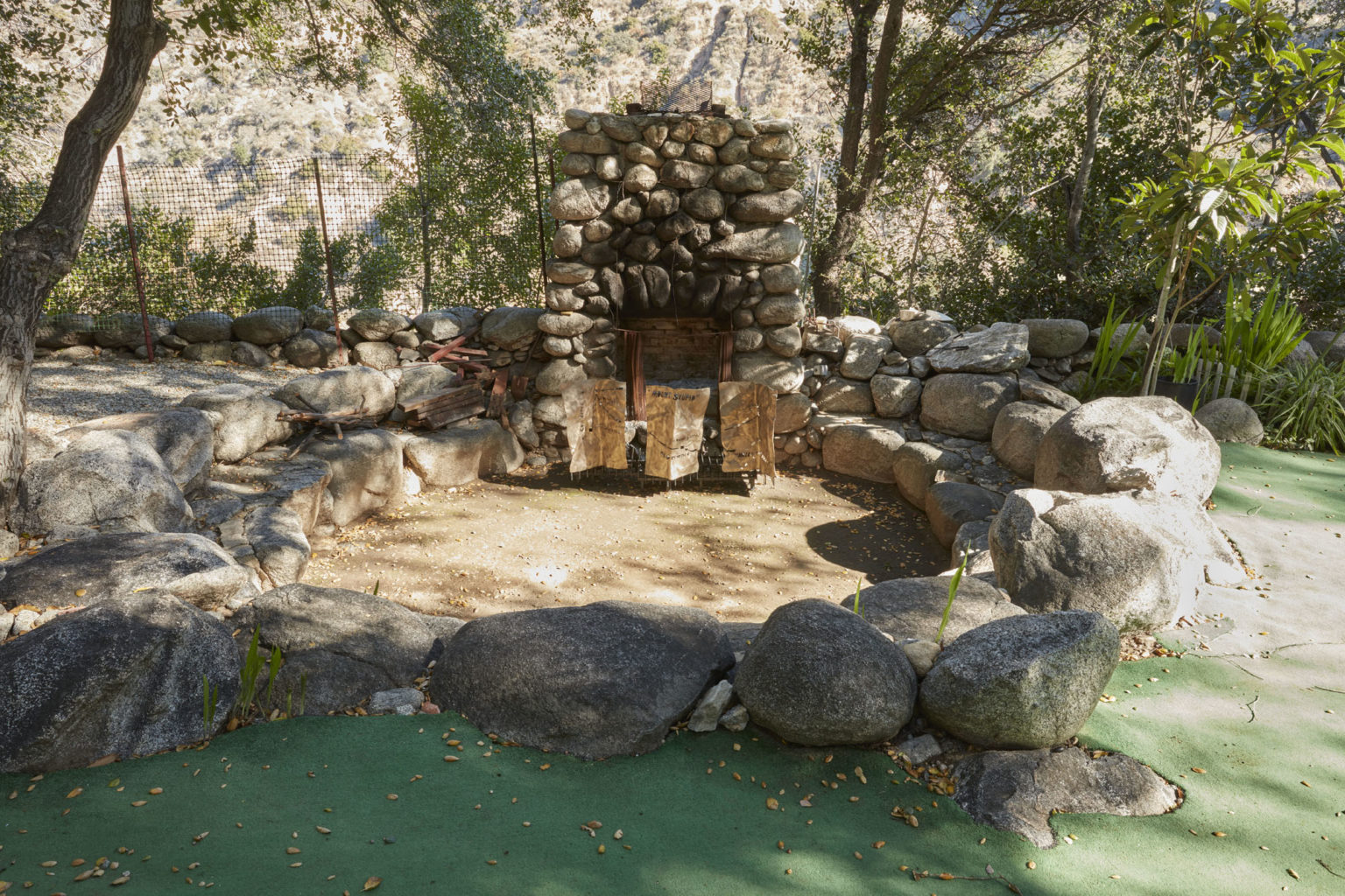 David Muenzer at Jan Weenix Gallery – Art Viewer