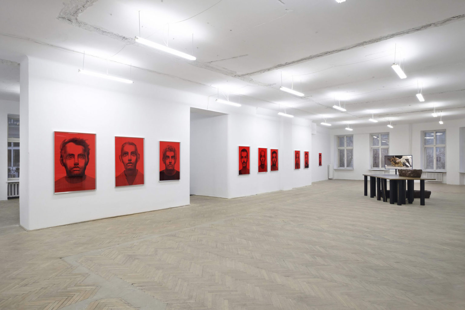 Daniela & Linda Dostálková at Piktogram – Art Viewer