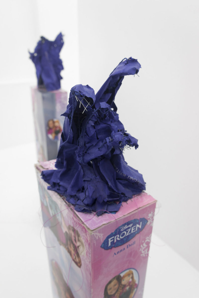 Elizabeth Englander at Smart Objects – Art Viewer