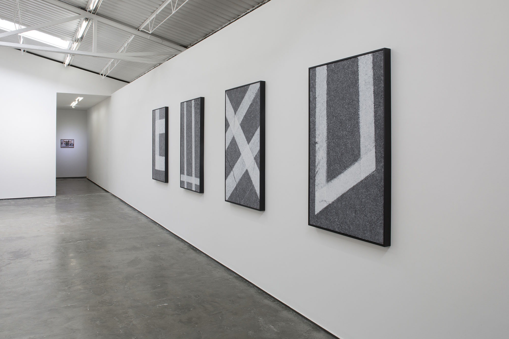 Yoshua Okón at Proyectos Monclova – Art Viewer