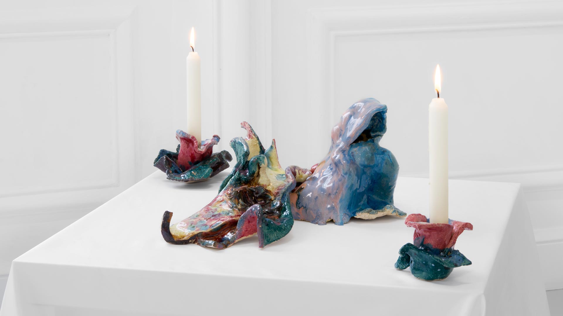 Borderlinking at High Art – Art Viewer