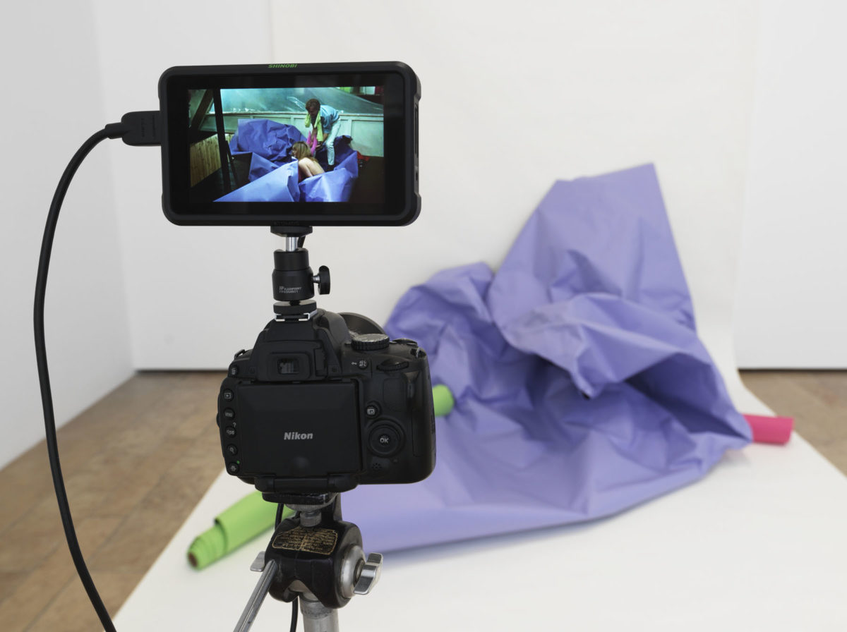 Barbara Bloom at Capitain Petzel – Art Viewer