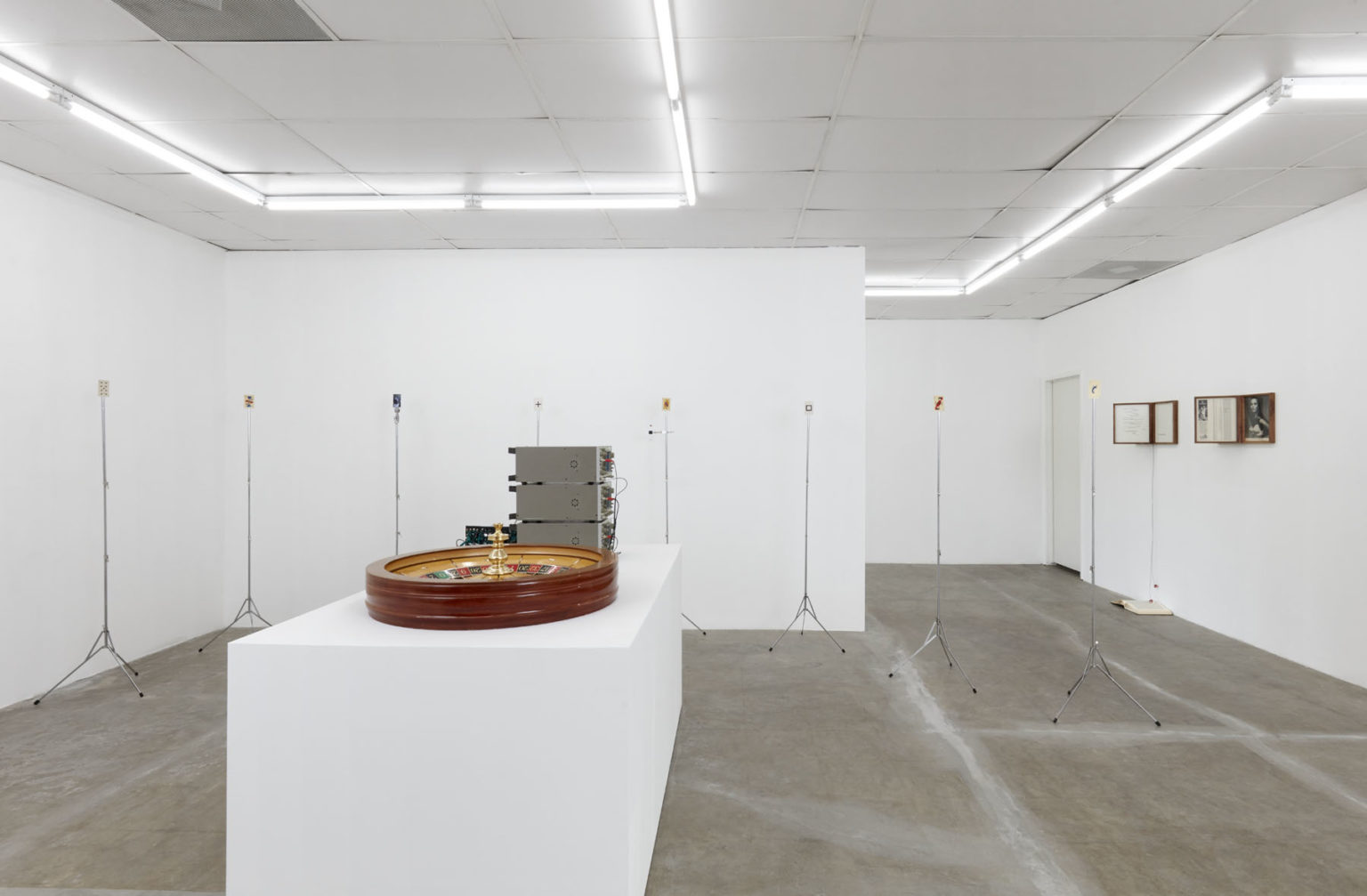 Scott Benzel at Bel Ami – Art Viewer