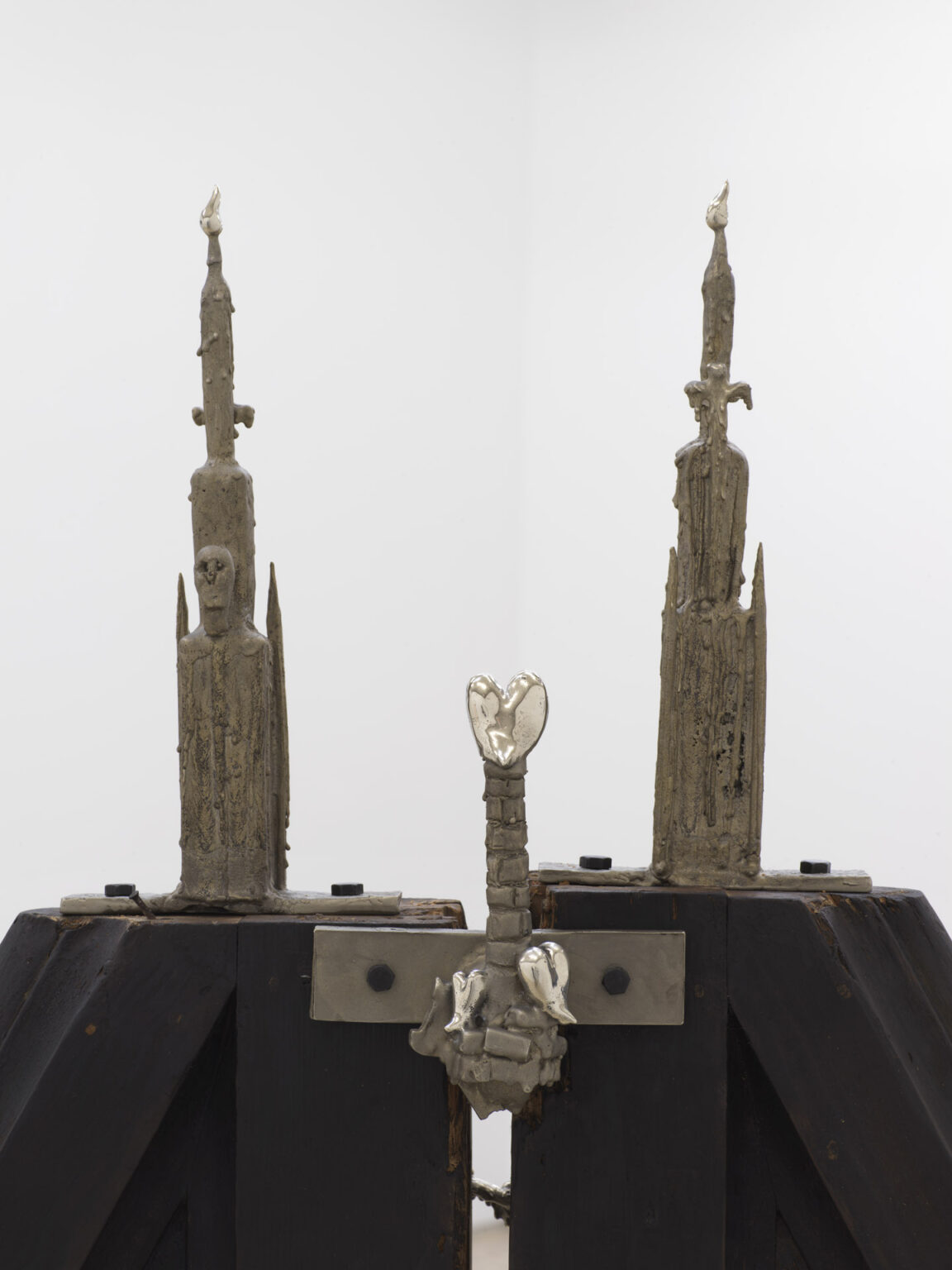 Harry Gould Harvey IV at Bureau – Art Viewer