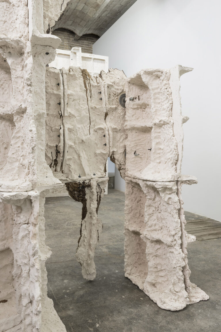 Xavier Mañosa at Galería Alegría – Art Viewer