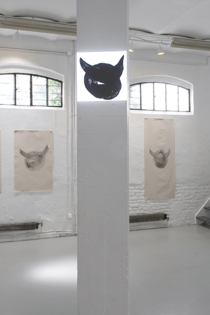 Sarah Ortmeyer at Dvir Gallery – Art Viewer