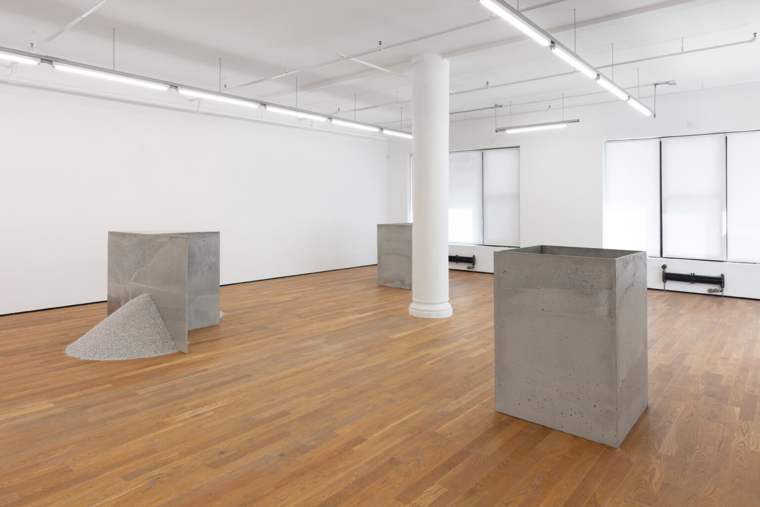 Stephen Lichty at Foxy Production – Art Viewer