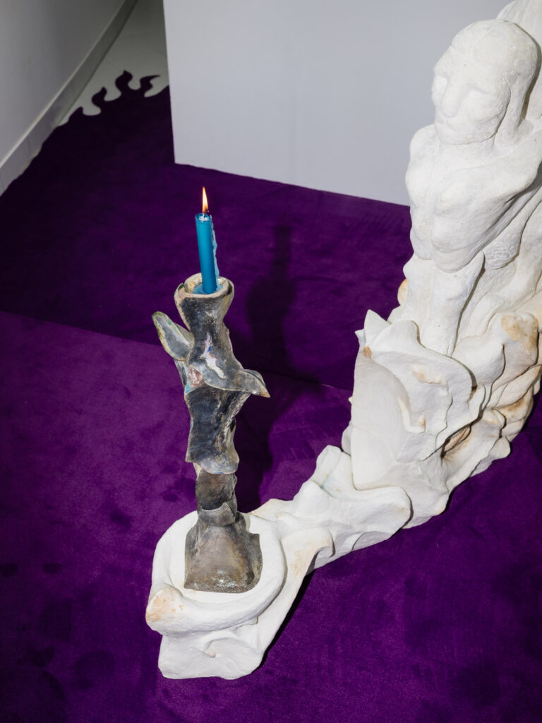 Bella Hunt & DDC at A.ROMY – Art Viewer
