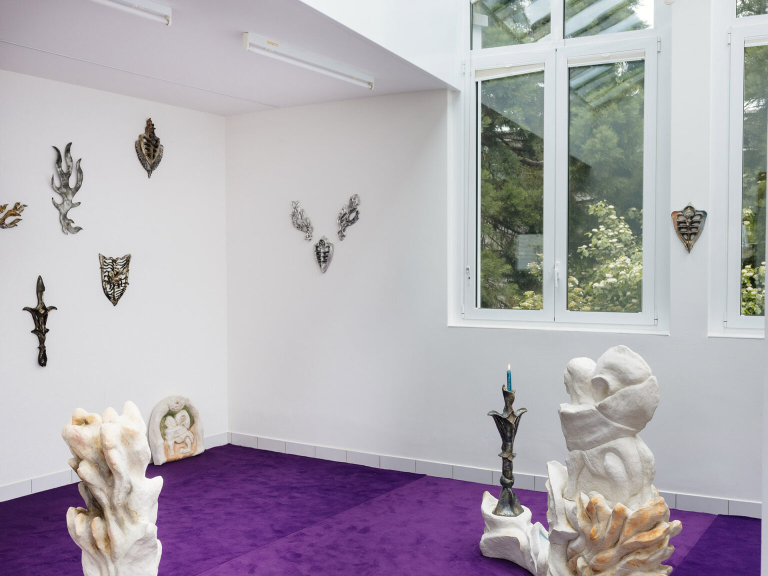 Bella Hunt & DDC at A.ROMY – Art Viewer