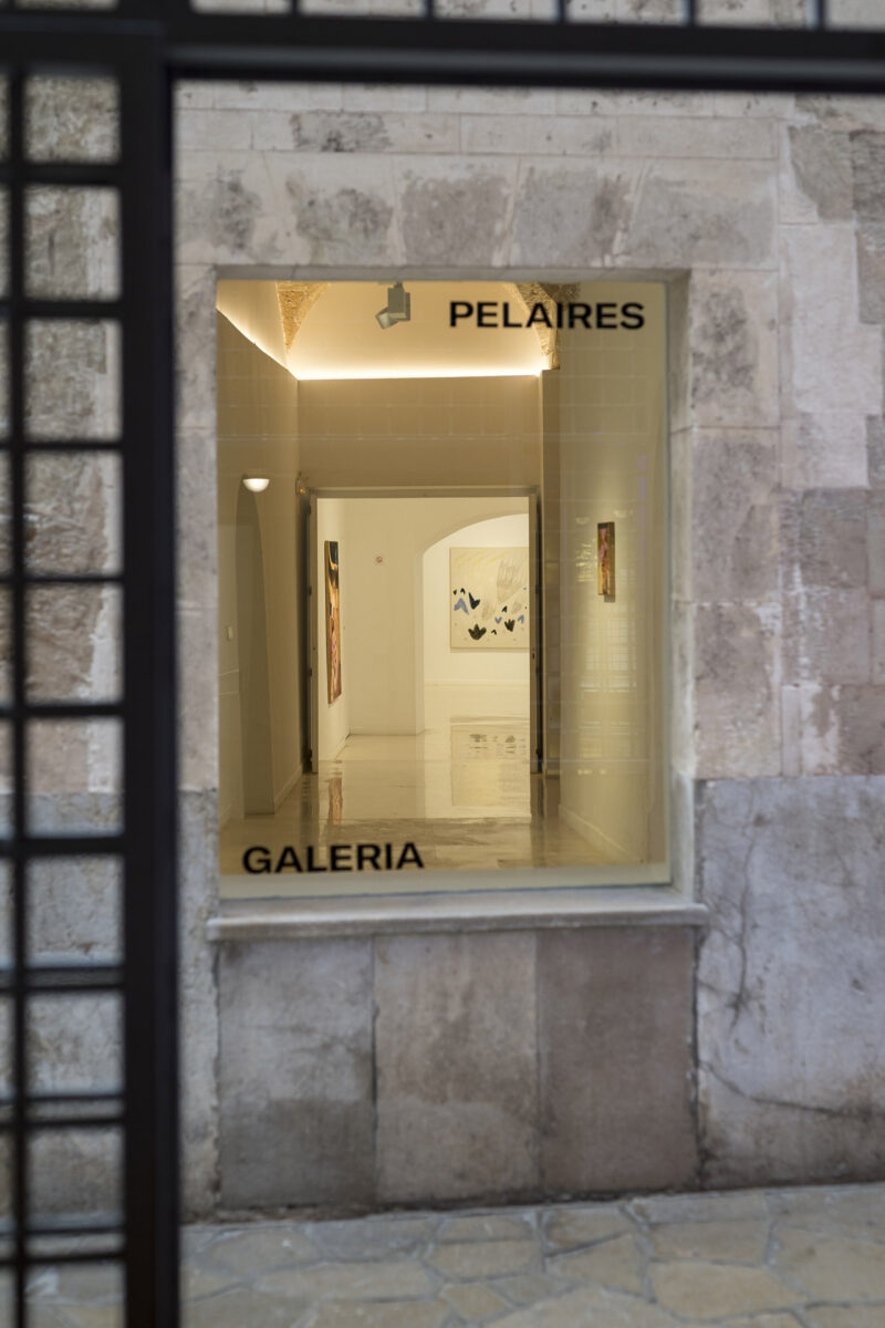 Larissa Lockshin at Galería Pelaires – Art Viewer