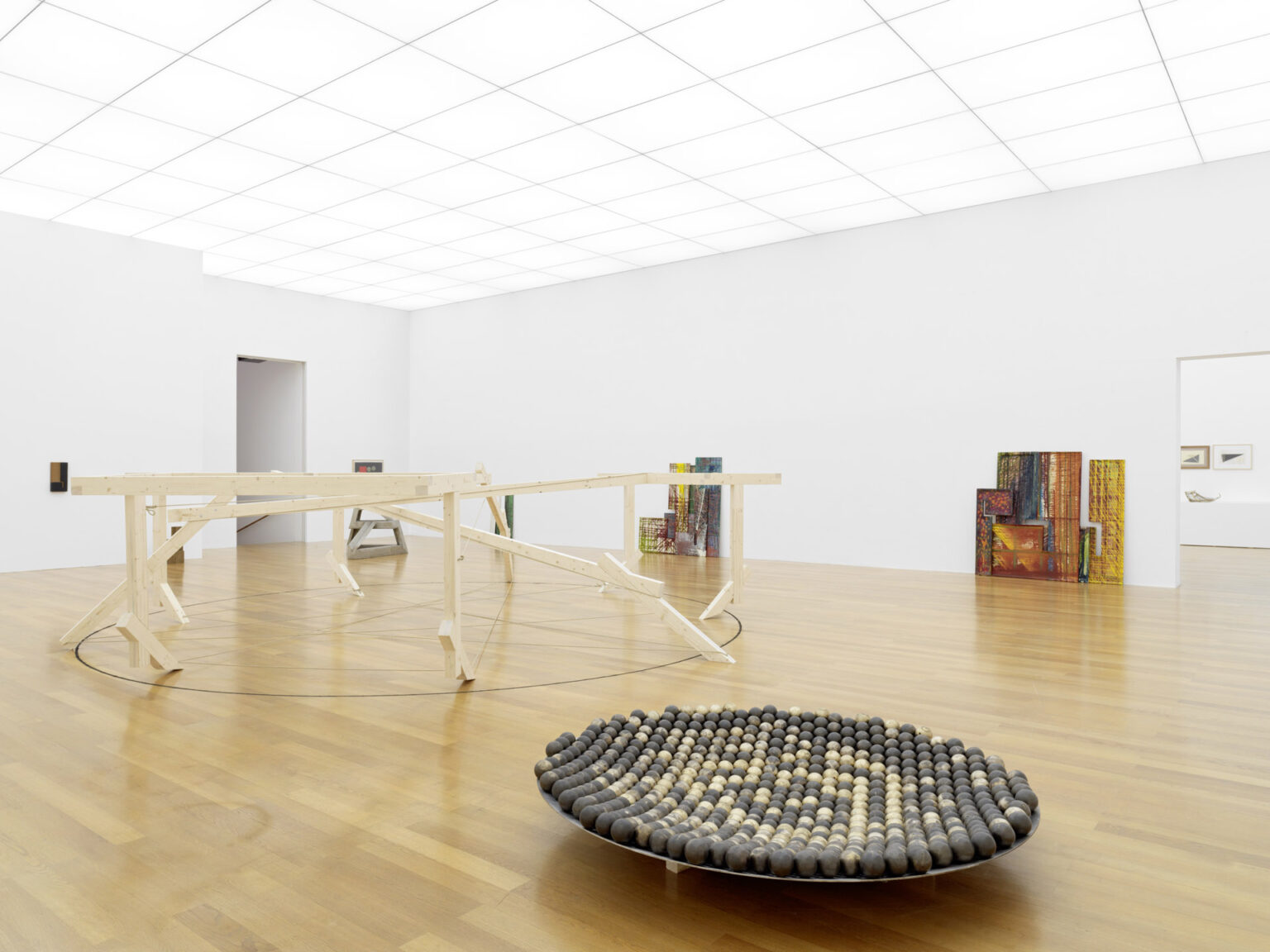 Paul Neagu – Art Viewer