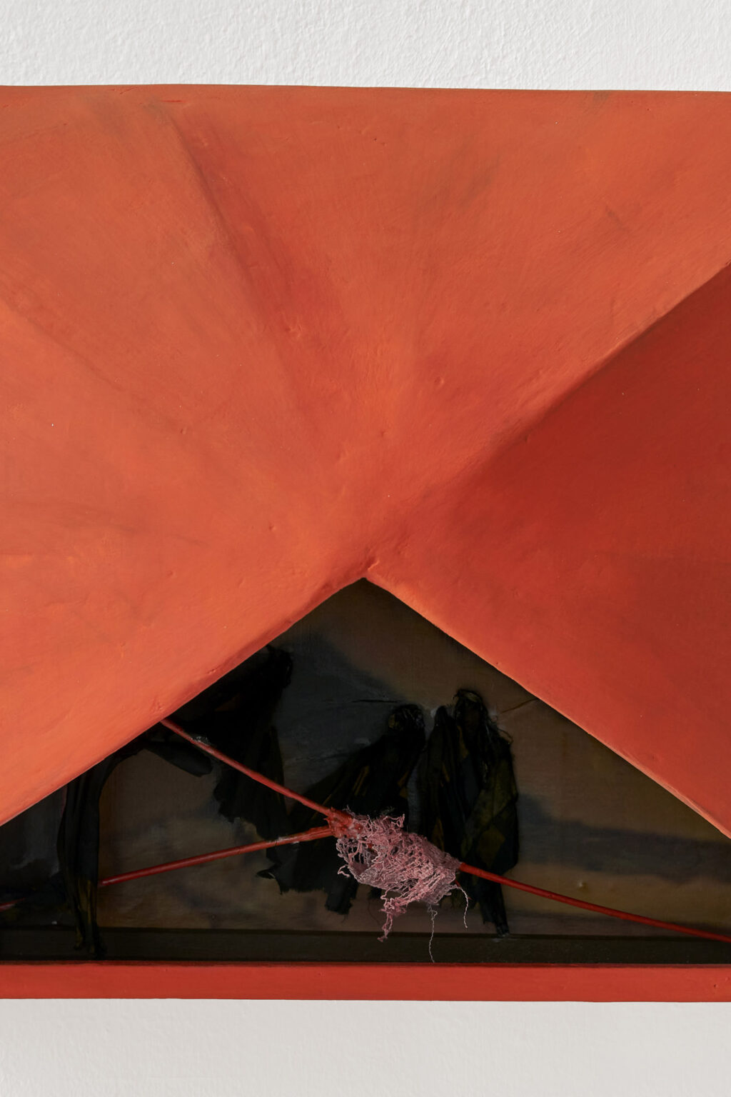 Clémence de La Tour du Pin at Smart Objects – Art Viewer