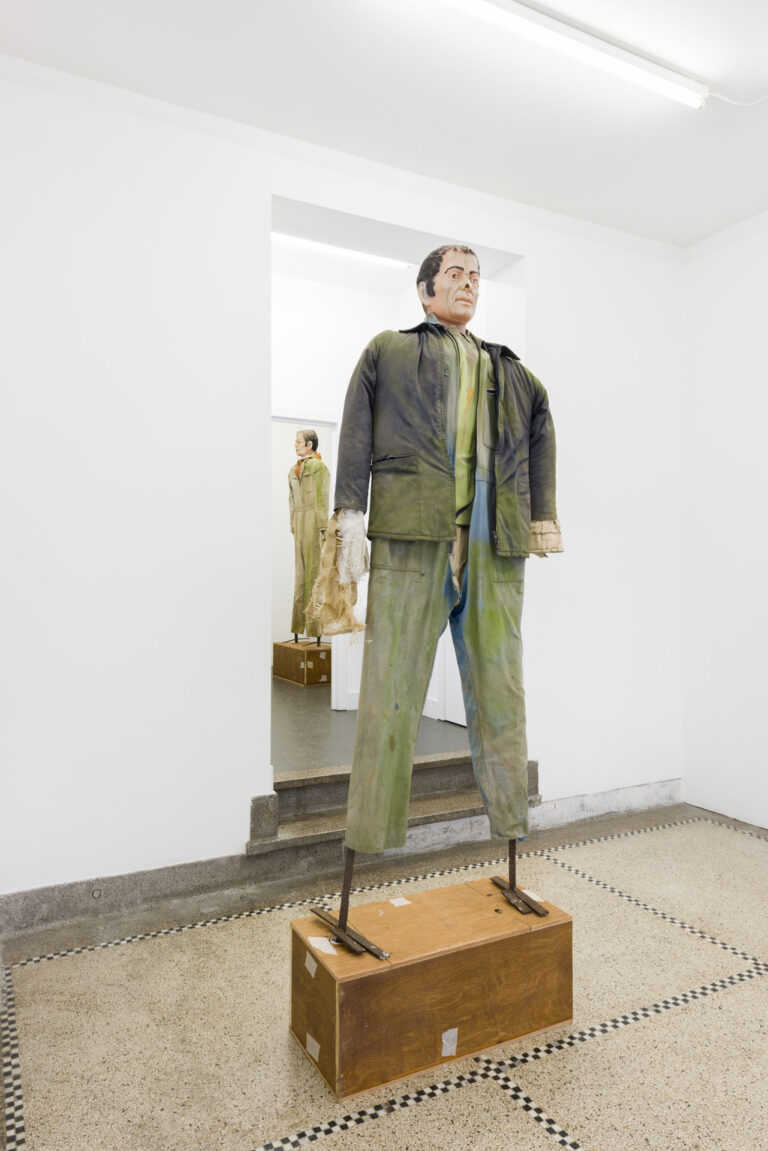 Dana Munro at ALMA SARIF – Art Viewer