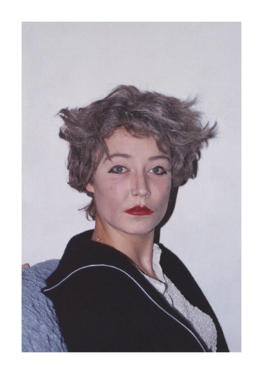 Becky Beasley at Galeria Plan B – Art Viewer