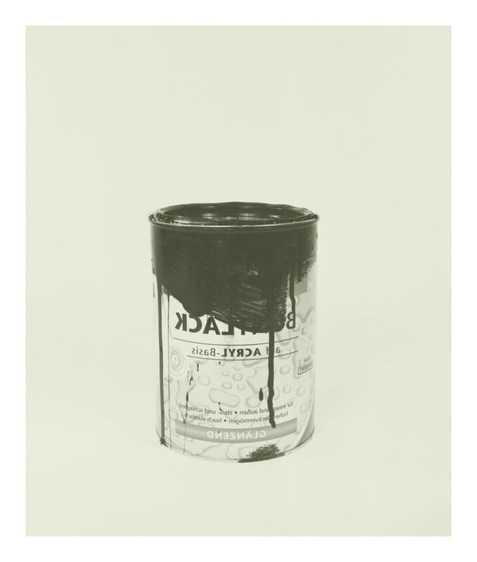 Becky Beasley at Galeria Plan B – Art Viewer