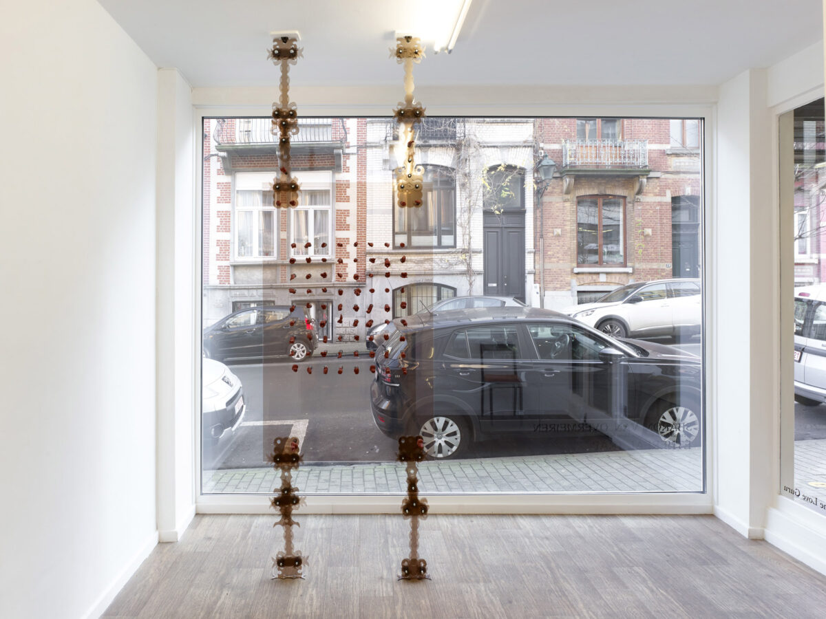 Sharon Van Overmeiren at Damien & The Love Guru – Art Viewer