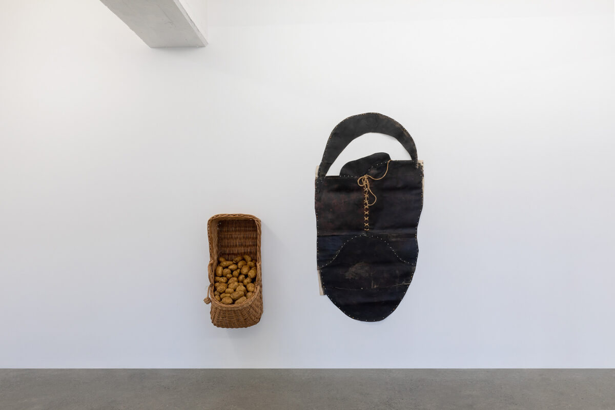 Oscar Enberg at Robert Heald Gallery – Art Viewer