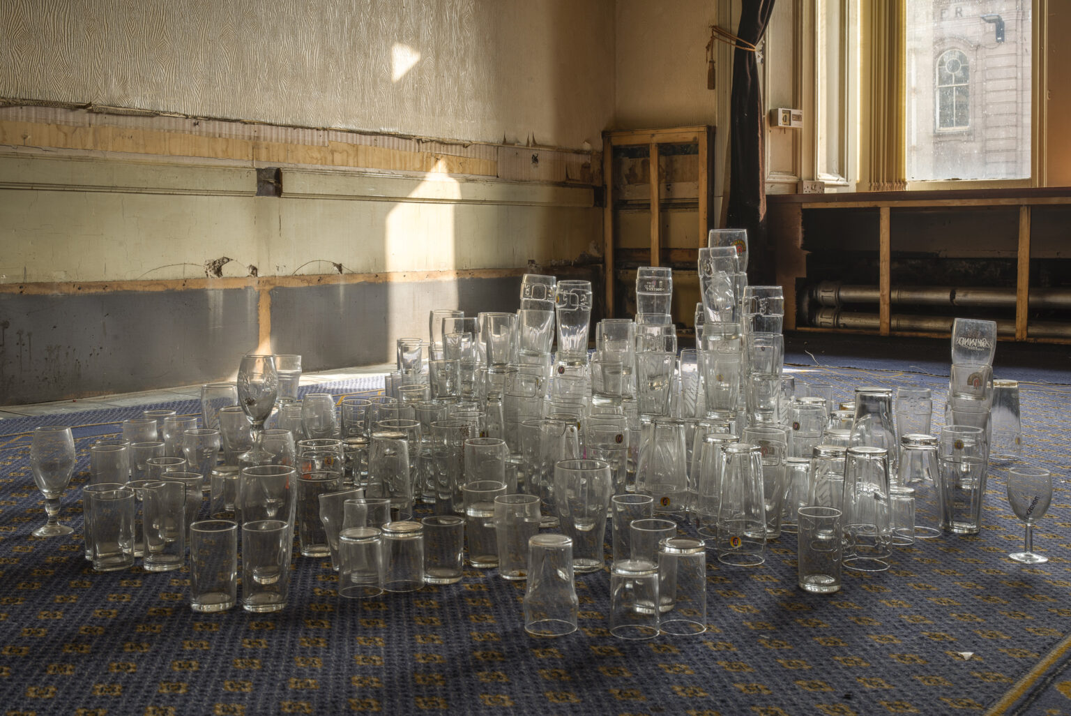 Page 11 – Art Viewer