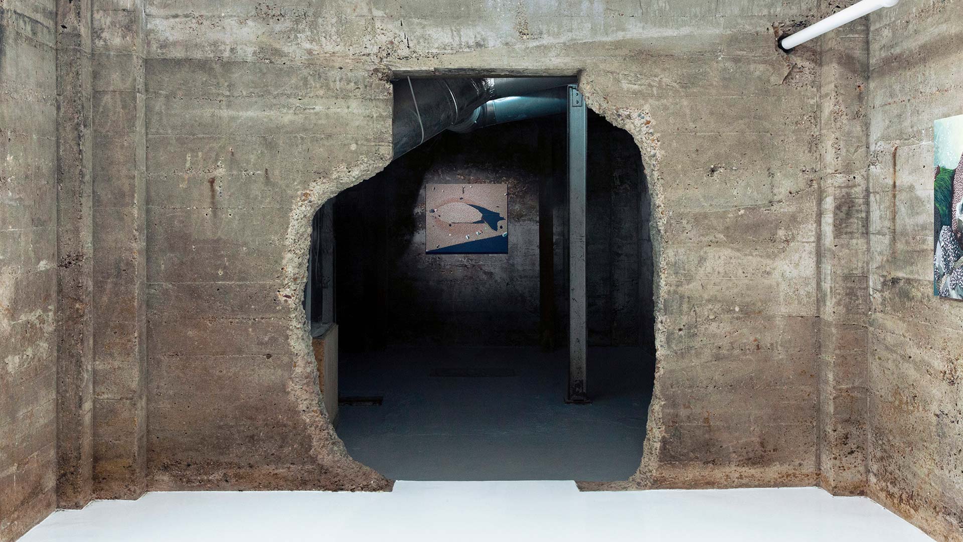 Adam Higgins at Tops Gallery – Art Viewer