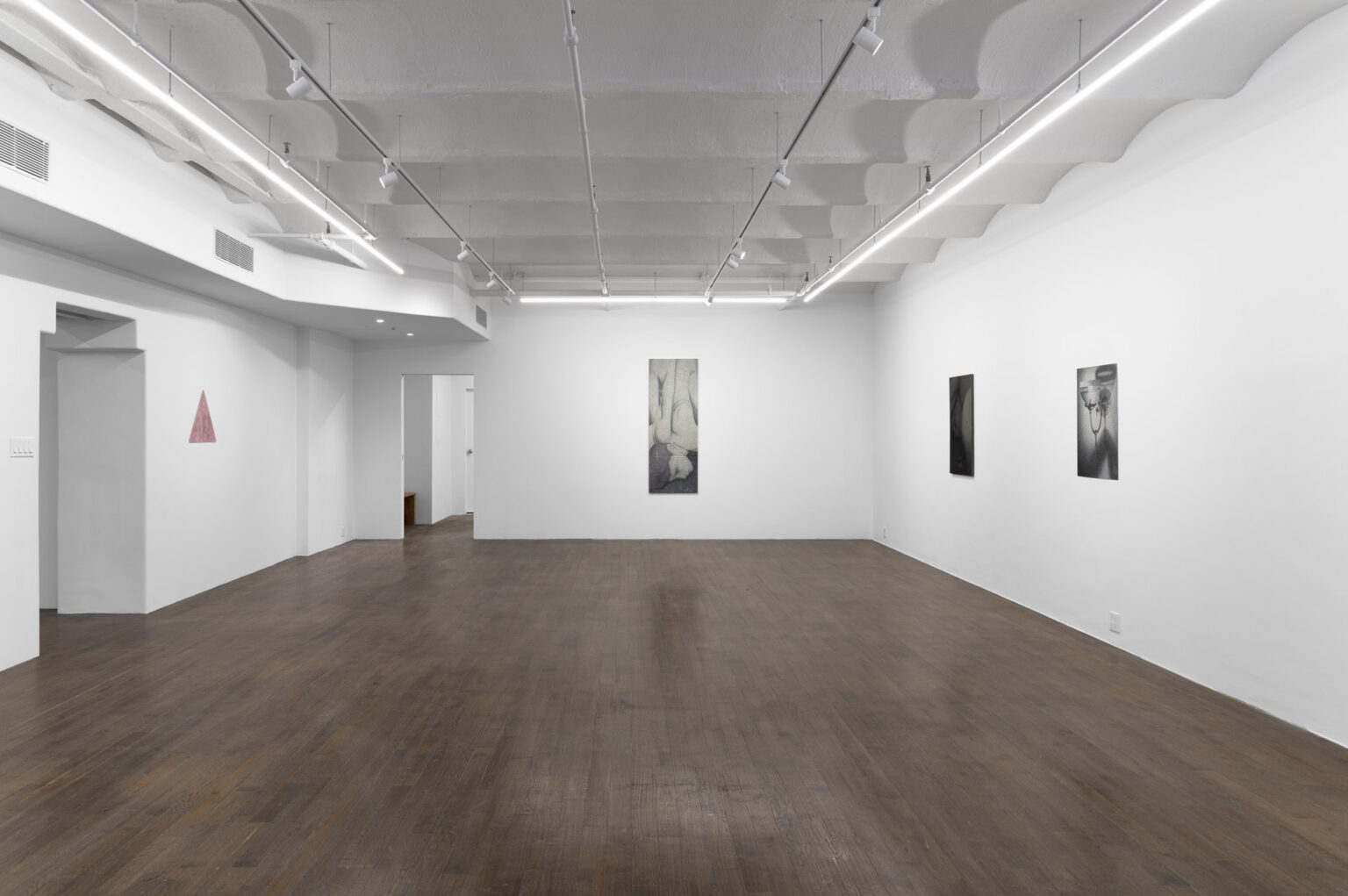 Sam Lipp at Derosia – Art Viewer