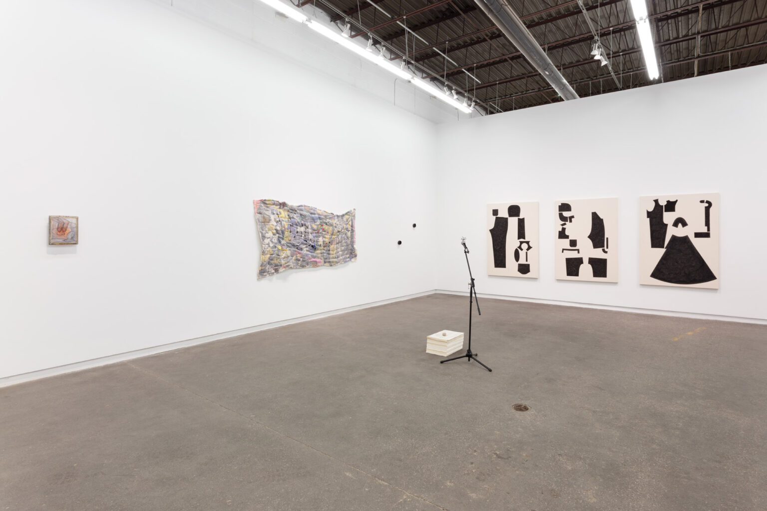 And still no rain at Daniel Faria Gallery – Art Viewer