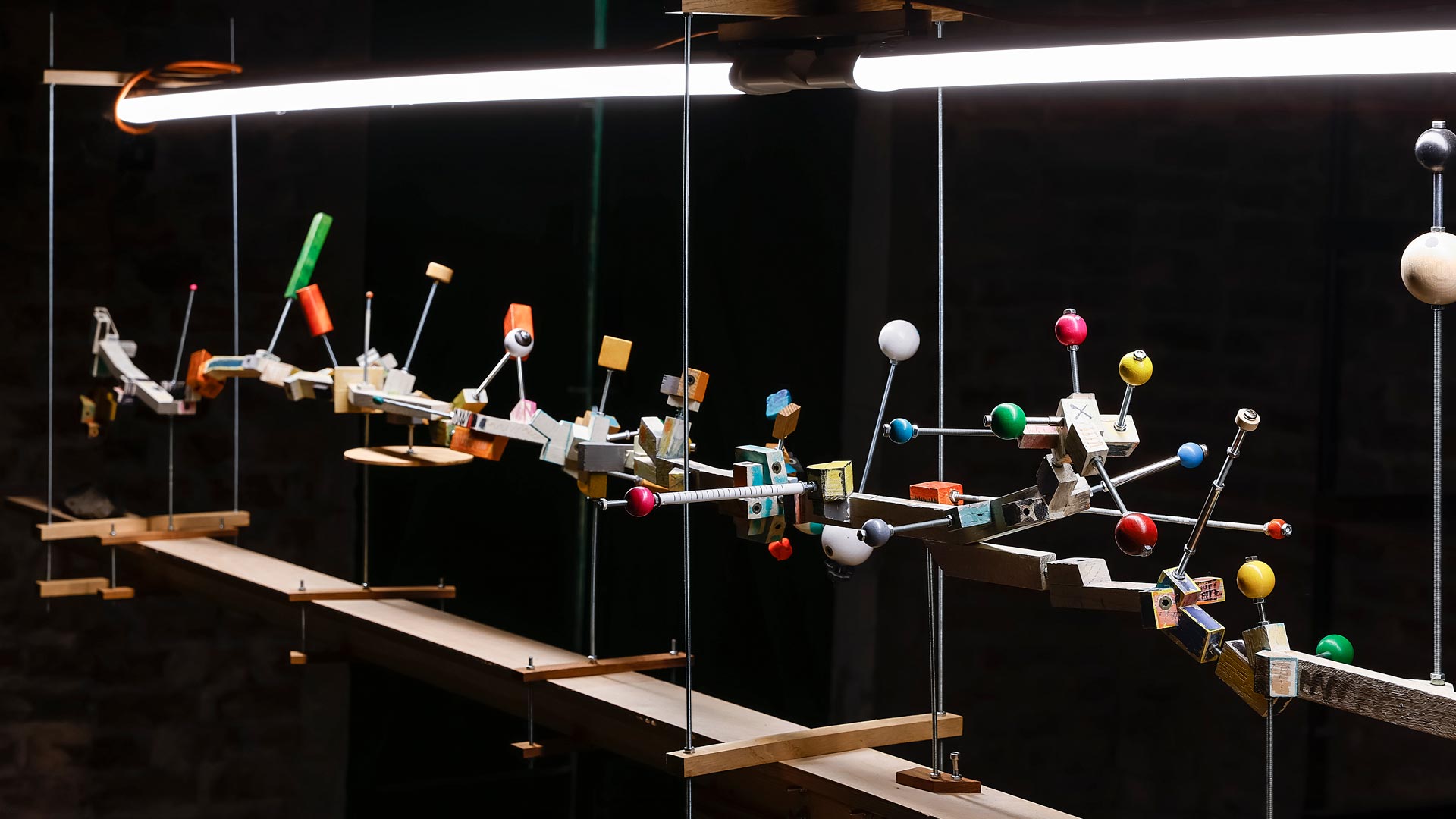 Page 21 – Art Viewer